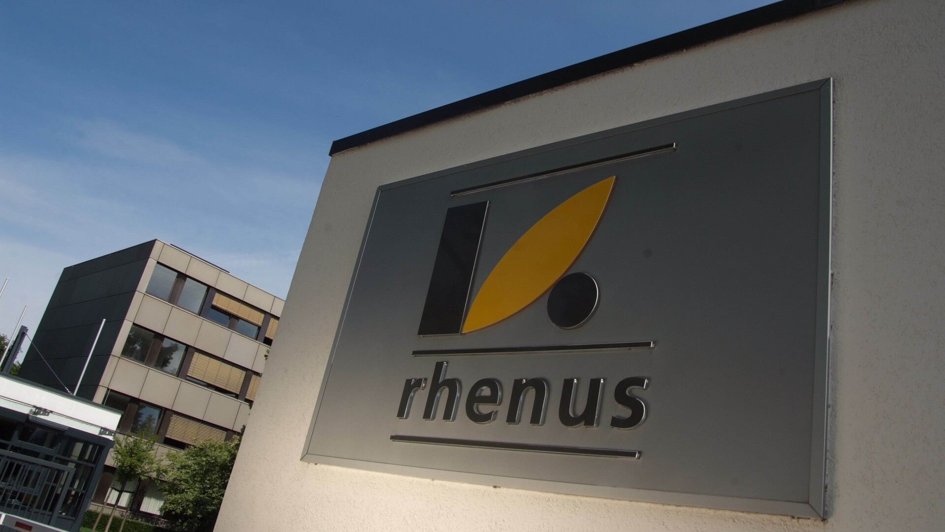 Schmierstoff­hersteller Rhenus Lub optimiert Absatz-, Bedarfs- und Produktions­planung